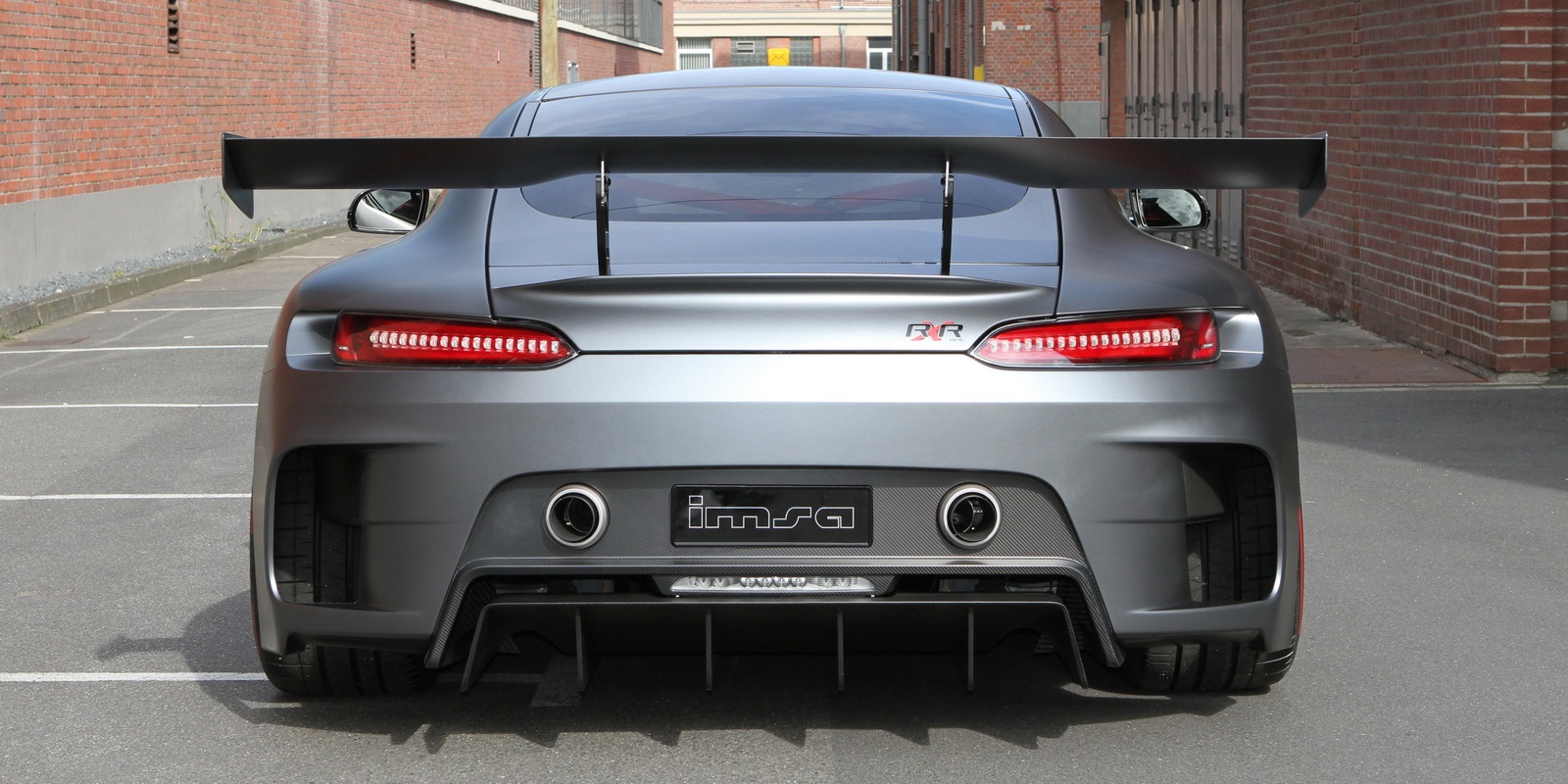 Mercedes AMG GT by IMSA